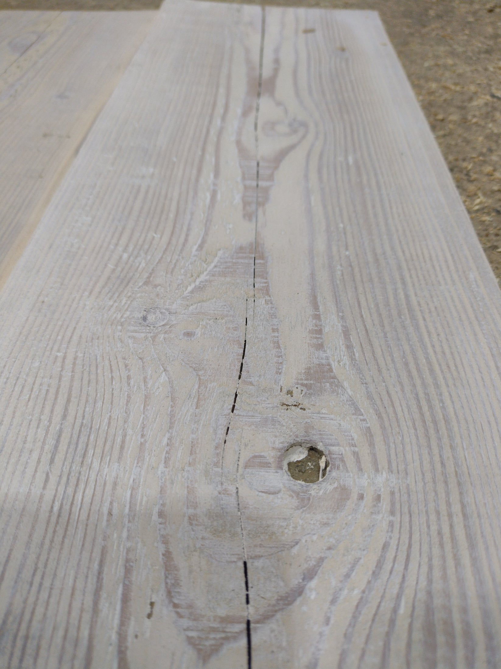 4m² White & Grey Wash Rustic Wall Cladding – 200cm x 20cm Long Scaffold ...