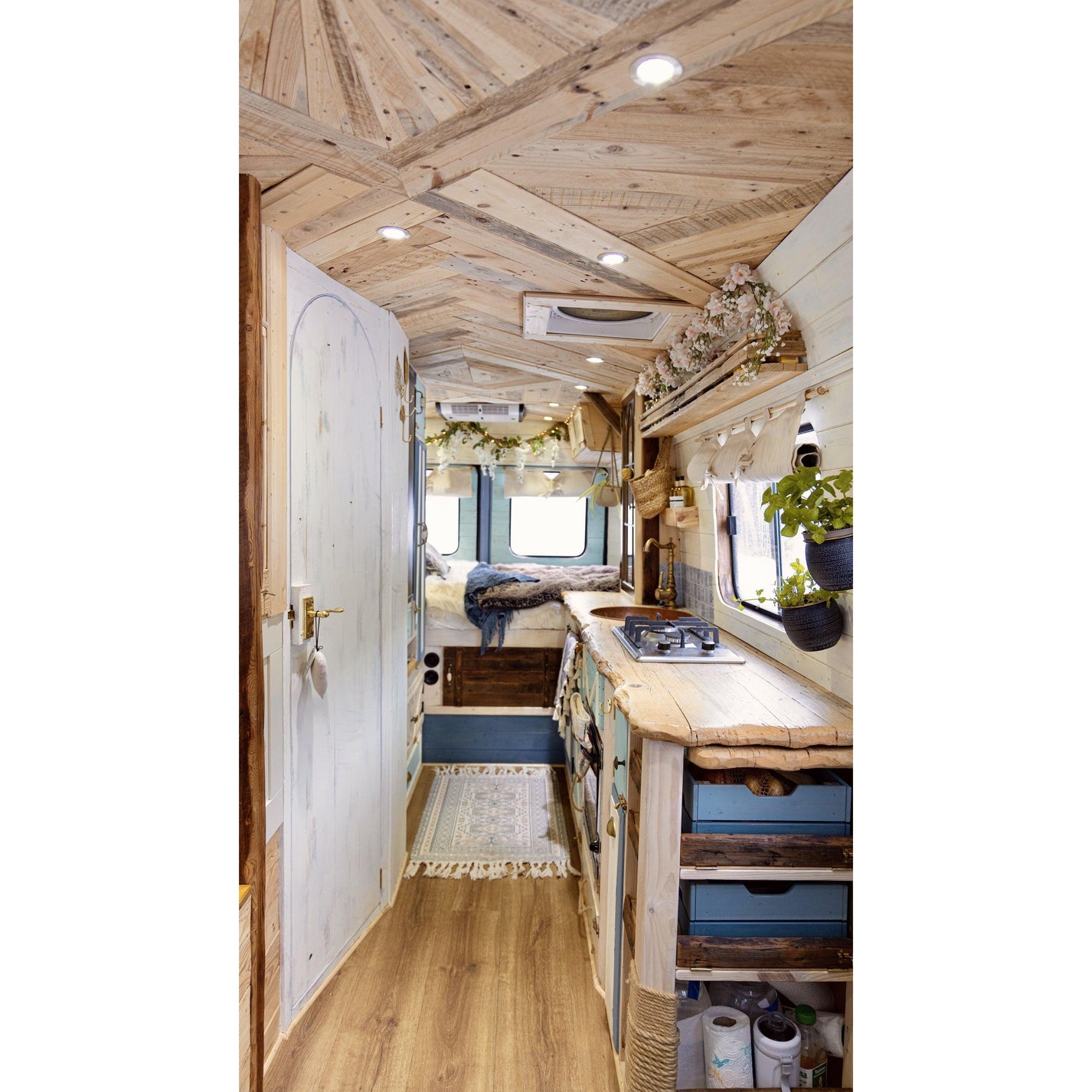 4m² Reclaimed Rustic Wood Panelling – 4mm Thick Cladding for Van ...